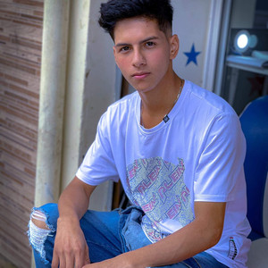 Watch Darwin Sanchez Live Stream on BIGO LIVE