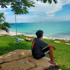 Watch Hlaing Lay Live Stream on BIGO LIVE