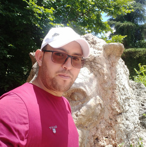 Watch Lhoucine Arab Live Stream on BIGO LIVE